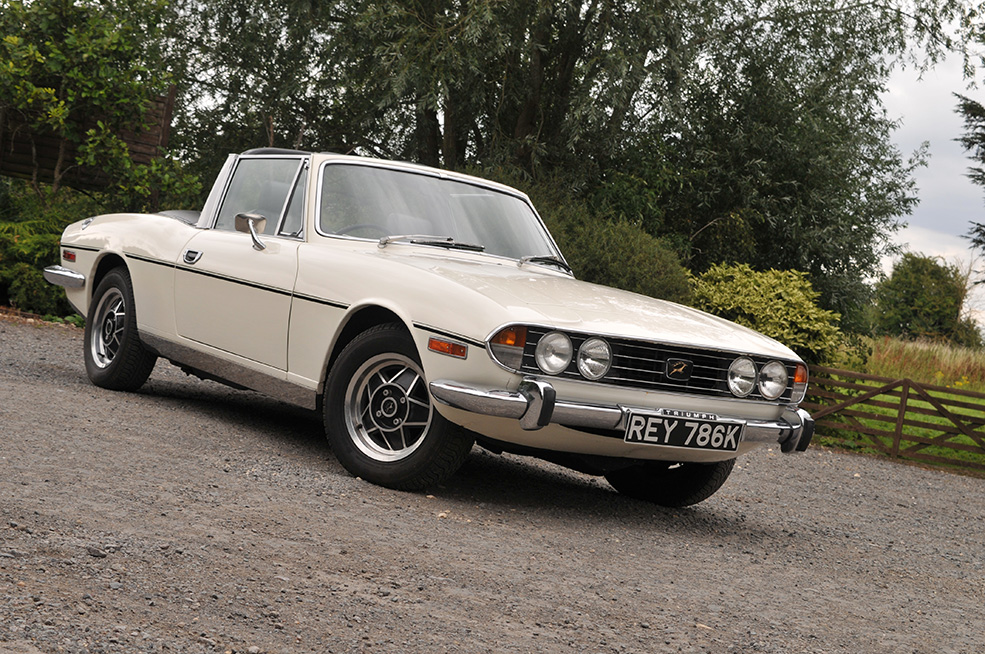 ROAD TEST - TRIUMPH STAG - Classics World