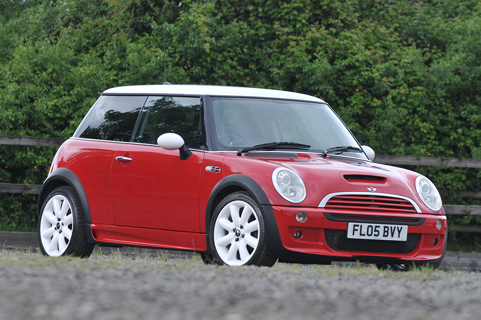 Best classic hot hatch icons - Classics World