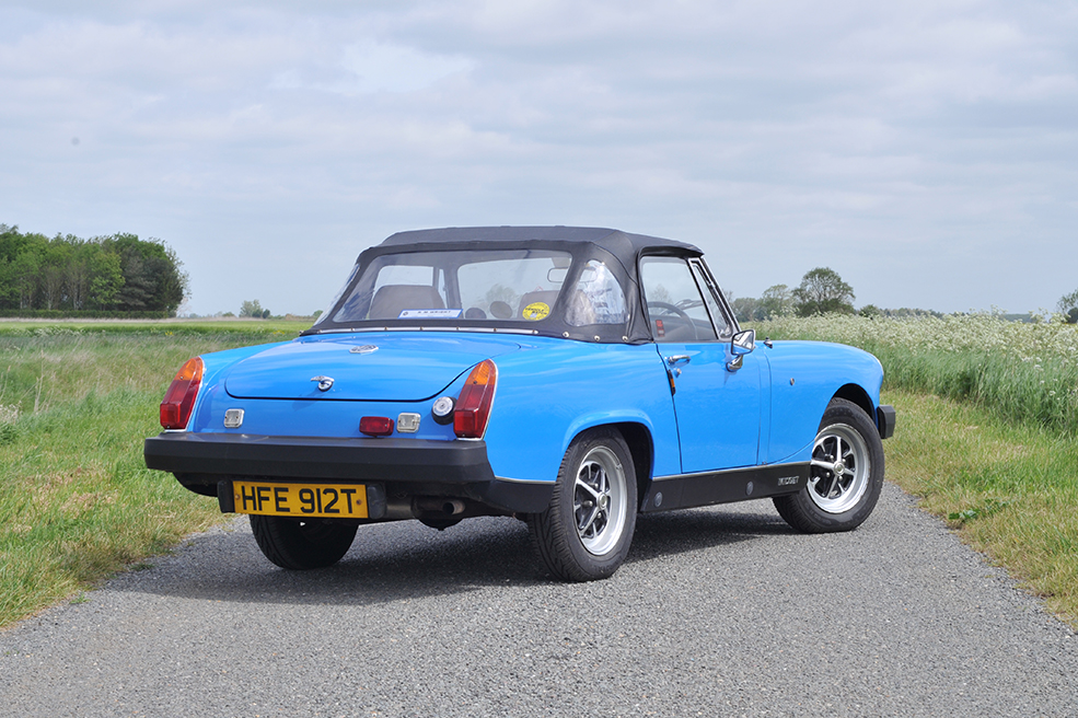 MG Midget 1500 road test - Classics World