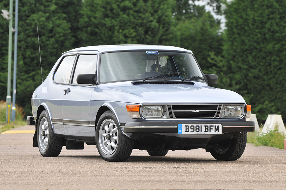 Jaguar XJ (X308) buyer's guide - Classics World