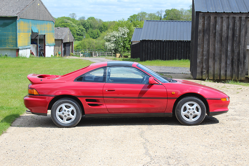 Toyota MR2 Mk2 (SW20) buyer's guide - Classics World