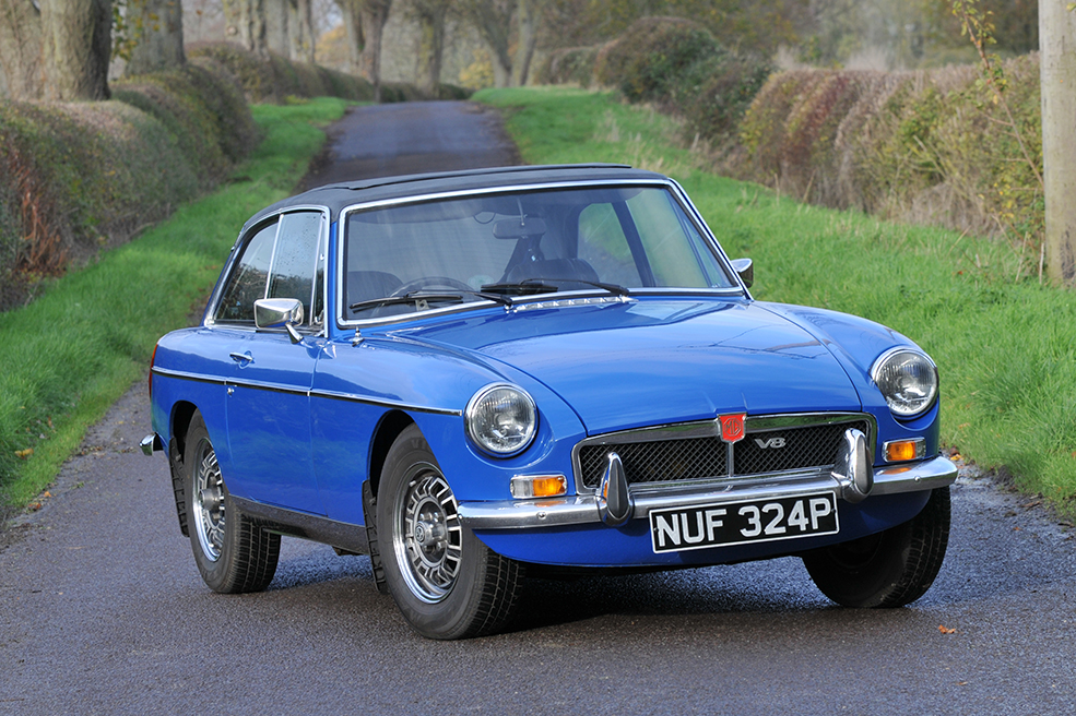 MGB GT V8 road test - Classics World