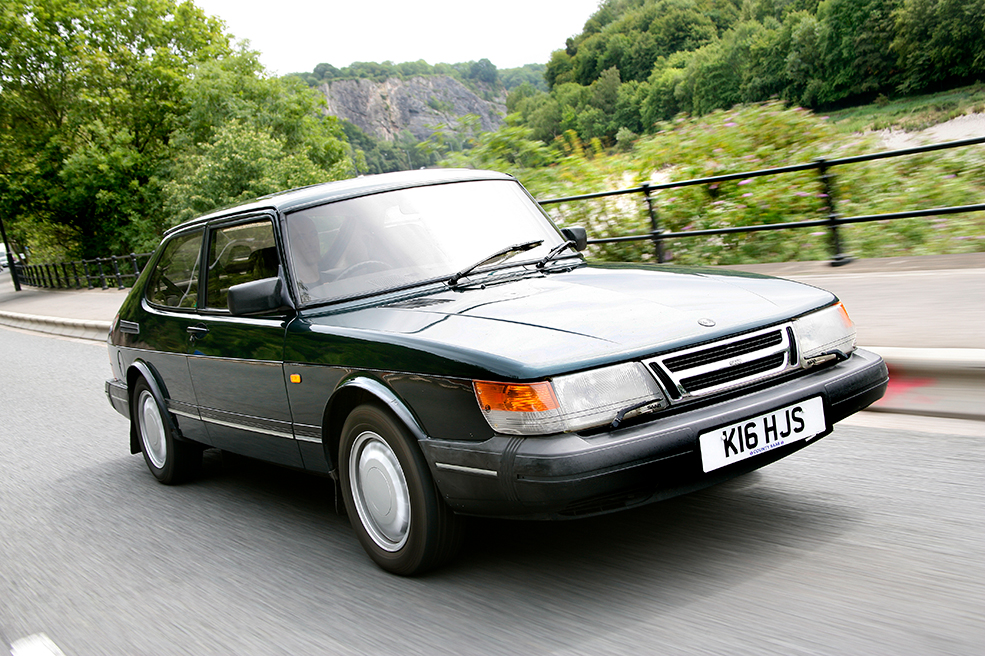 Saab 900 buyer's guide - Classics World