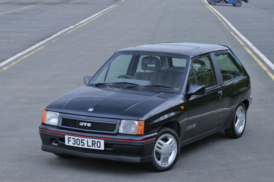 Vauxhall Nova GTE road test - Classics World