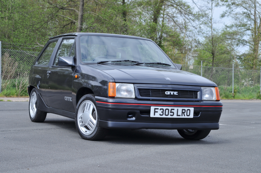 Vauxhall Nova GTE road test - Classics World