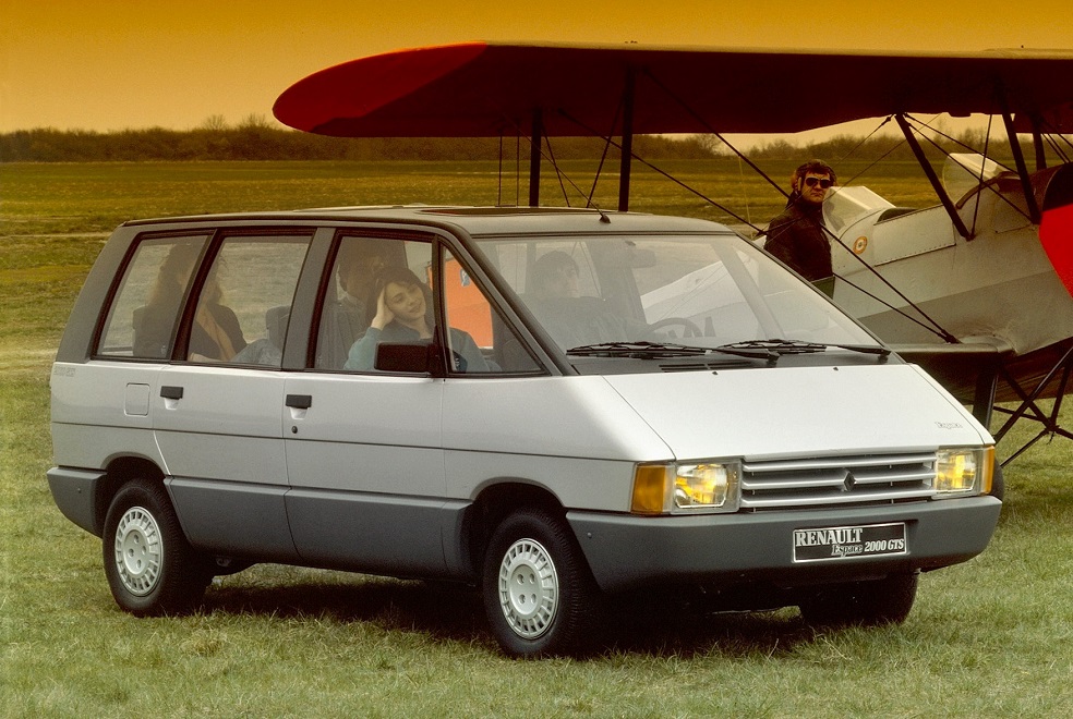 BEST MODERN CLASSIC MPVs - Classics World